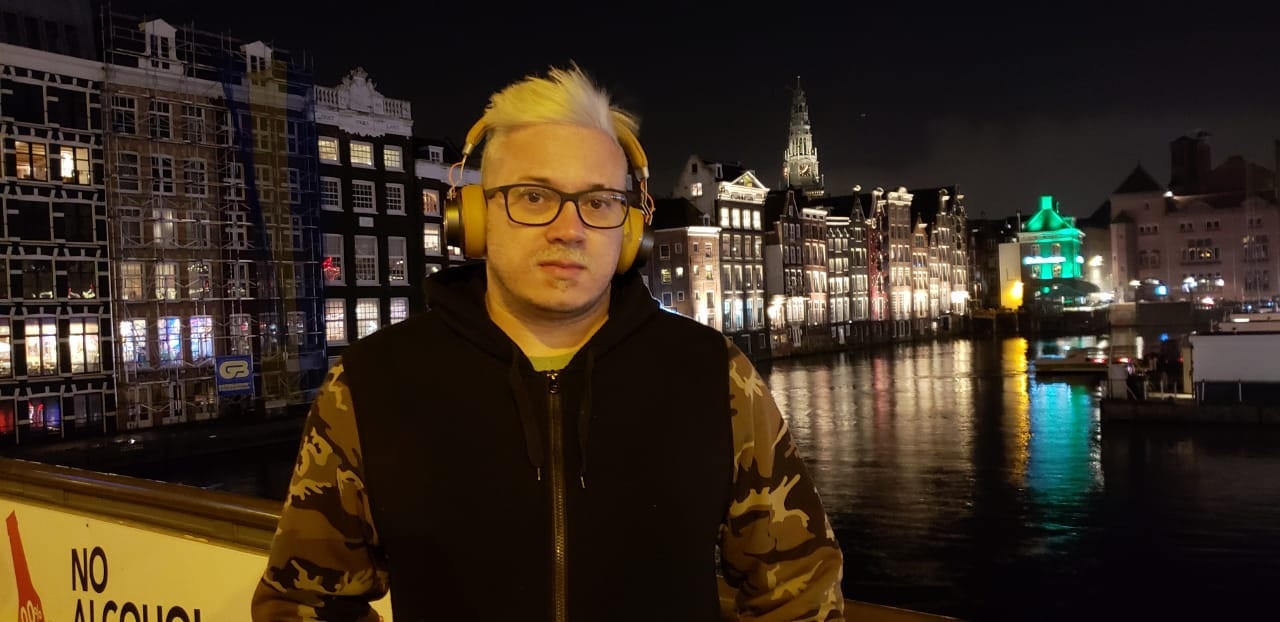 DJ Foley faz shows pela Europa em sua segunda turnê internacional ...